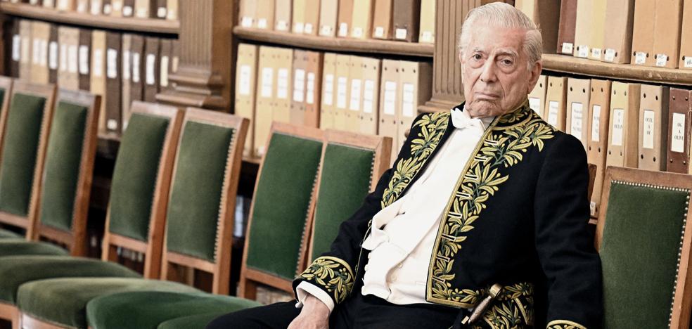 ¿Y AHORA QUÉ?: Mario Vargas Llosa comieza su vida de soltero con ...