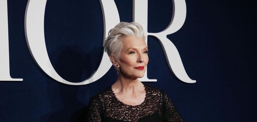 Semana de la Moda de París silver, empoderada y divina: Maye Musk ...