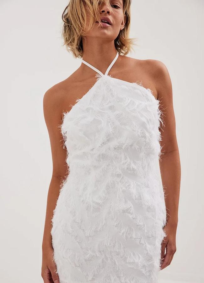 Vestidos con cuello halter perfectos para Nochevieja | Mujerhoy
