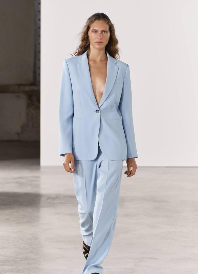 Los trajes en colores tendencia para primavera 2024 con los que ir ...