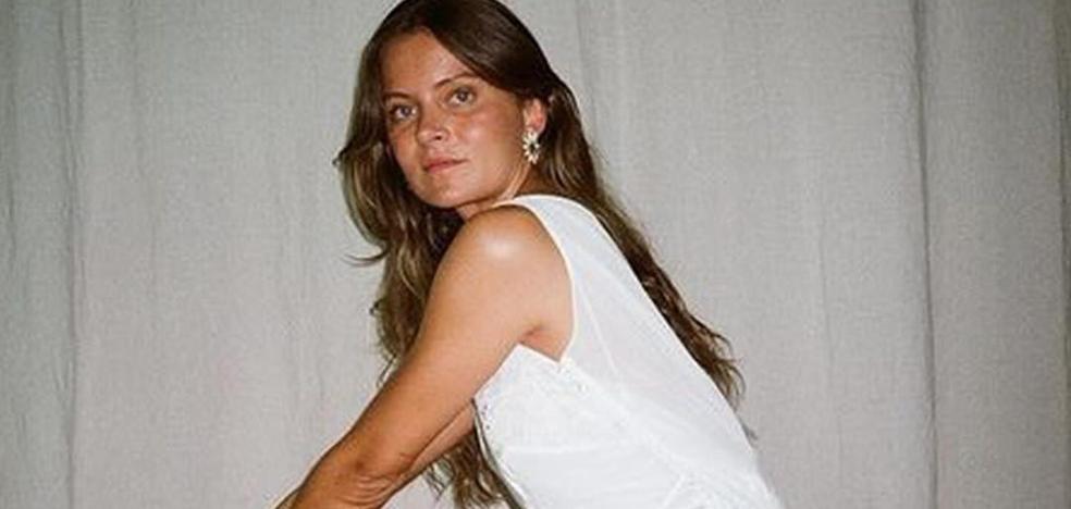 Los tres vestidos de novia boho de Bea Gimeno en su boda con Nacho ...
