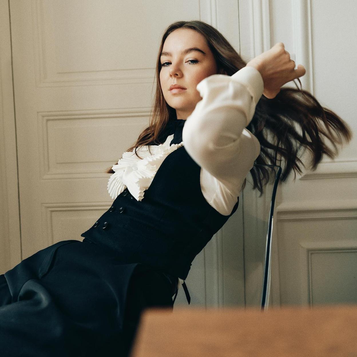 El original look de Alexandra de Hannover inspirado en Carolina de ...